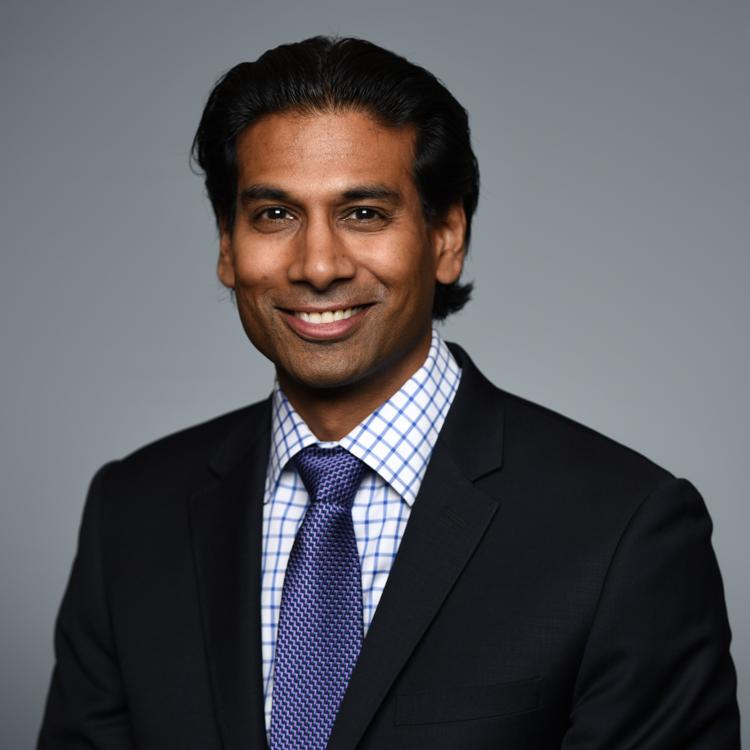 Dr. Shantan Reddy, MD, Ophthalmologist - Naperville, IL | Sharecare