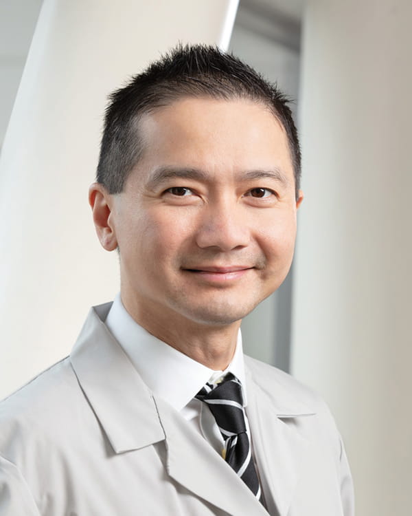 Dr. Richard Zhu, MD, Bariatric Surgery Specialist - Chicago, IL | Sharecare